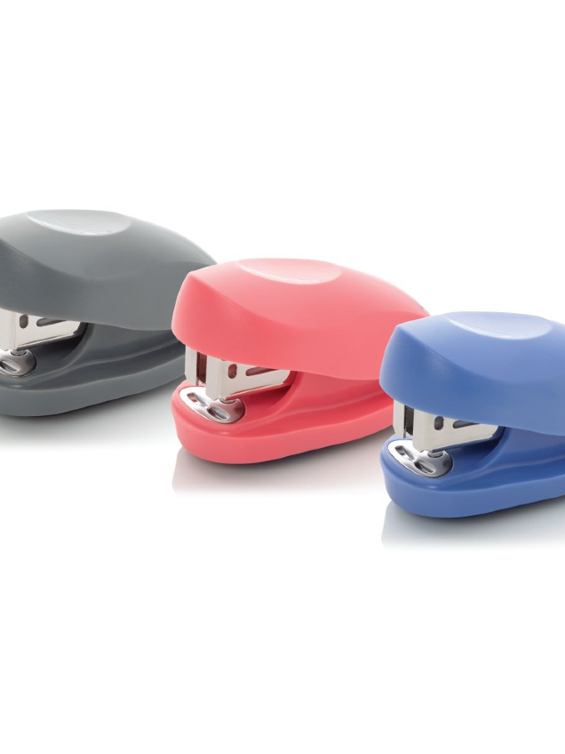 Tot Stapler w/ Built-In Staple Remover